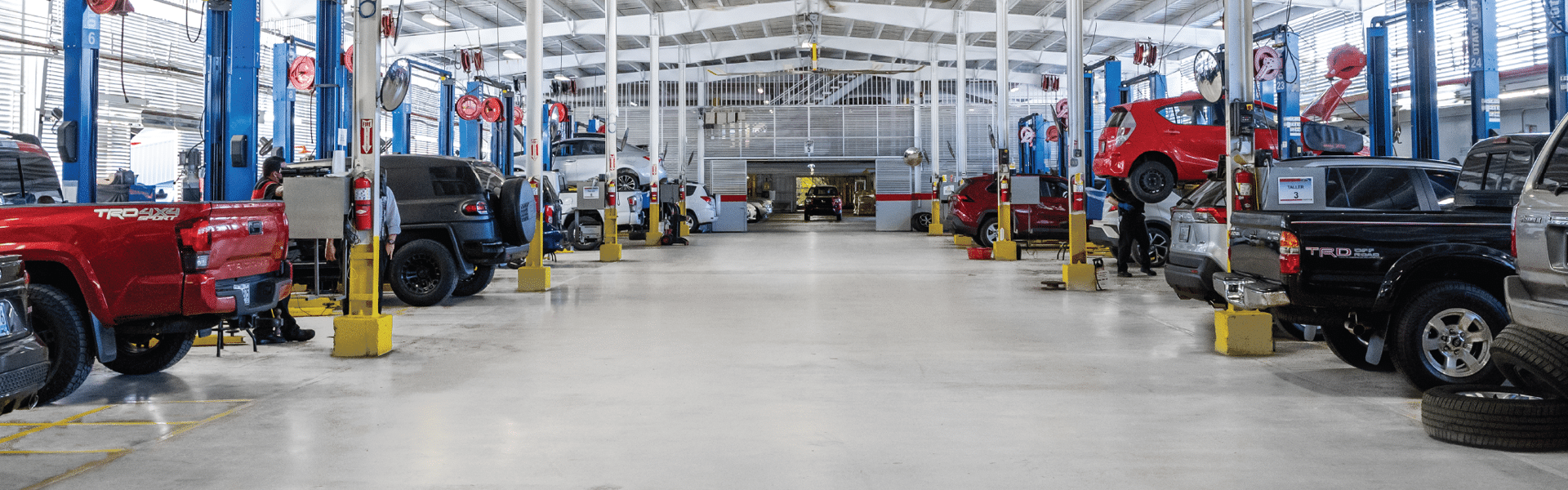 Agenda una cita de servicio - Autocentro Toyota